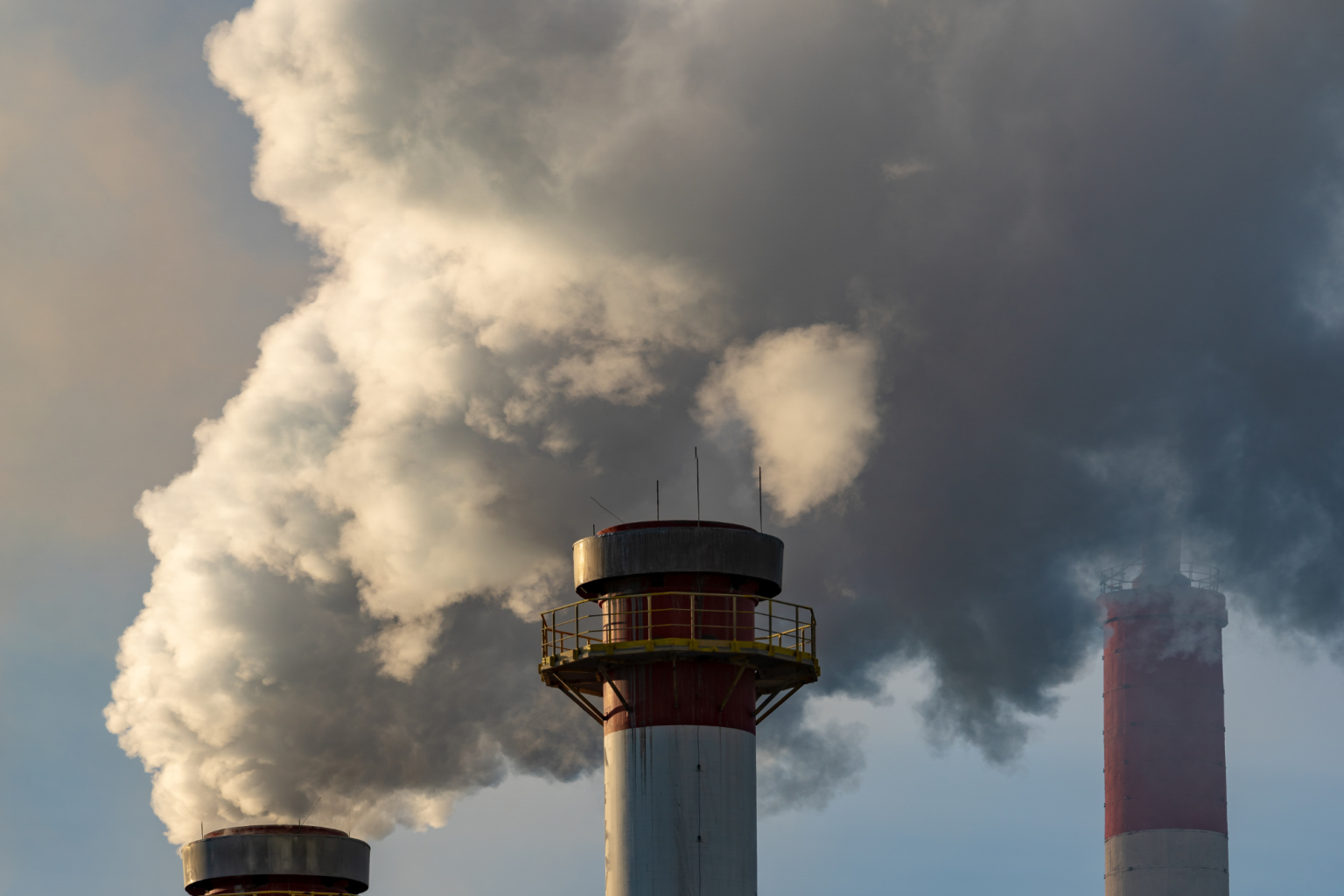 Clima, l’Ue fissa il -90% al 2040: via libera definitivo del Parlamento
